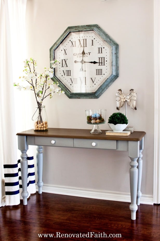 How to Decorate a Console Table in an Entryway (31 Easy Ideas)