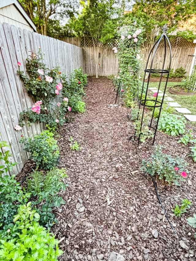 How to Build a Mounded Flower Bed Without Digging